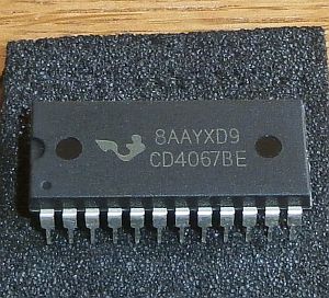 4067 ( CD 4067 BE = Multiplexer/Demultiplexer ) 4067 ( CD 4067 BE ...