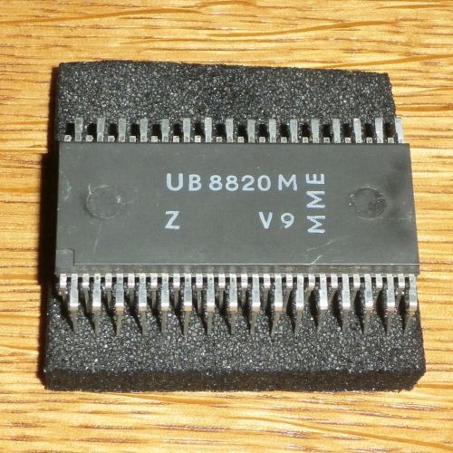 UB 8820 M ( = Z 8602 = 8 Bit - Controller , 2,5 MHz ) UB 8820 M ( = Z ...